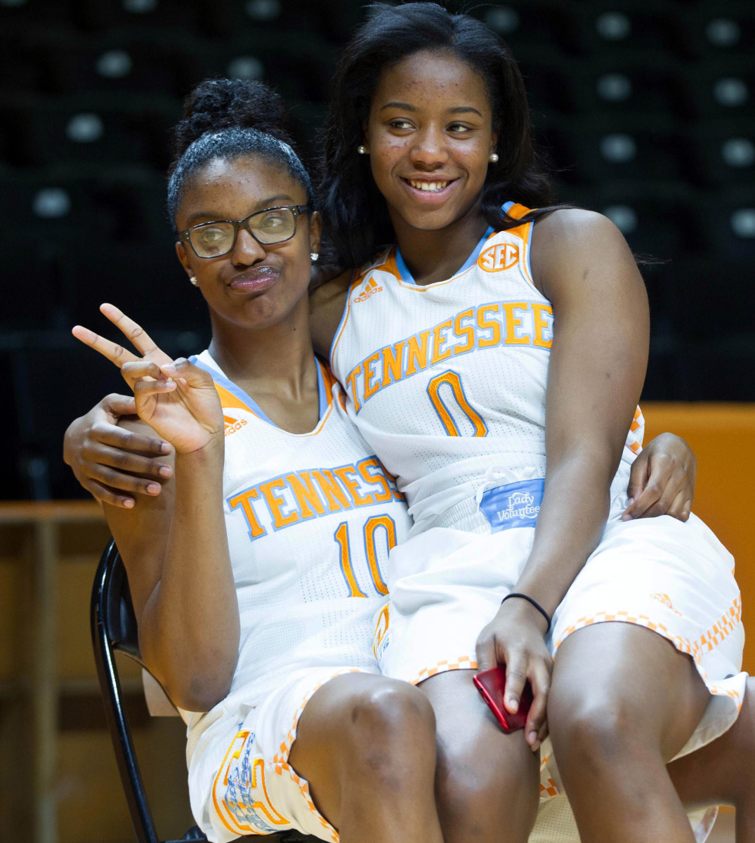 Busy summer helps Lady Vols' DeShields adapt to new team - Sports ...