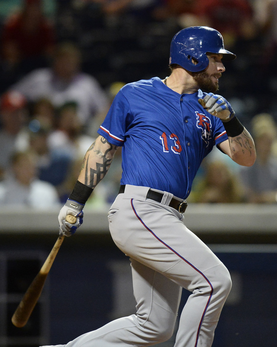 Hamilton getting closer to Rangers' home ballpark - Sports Illustrated