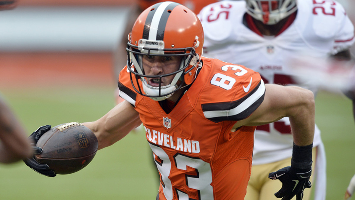Brian Hartline injury: Browns WR season done with broken clavicle ...