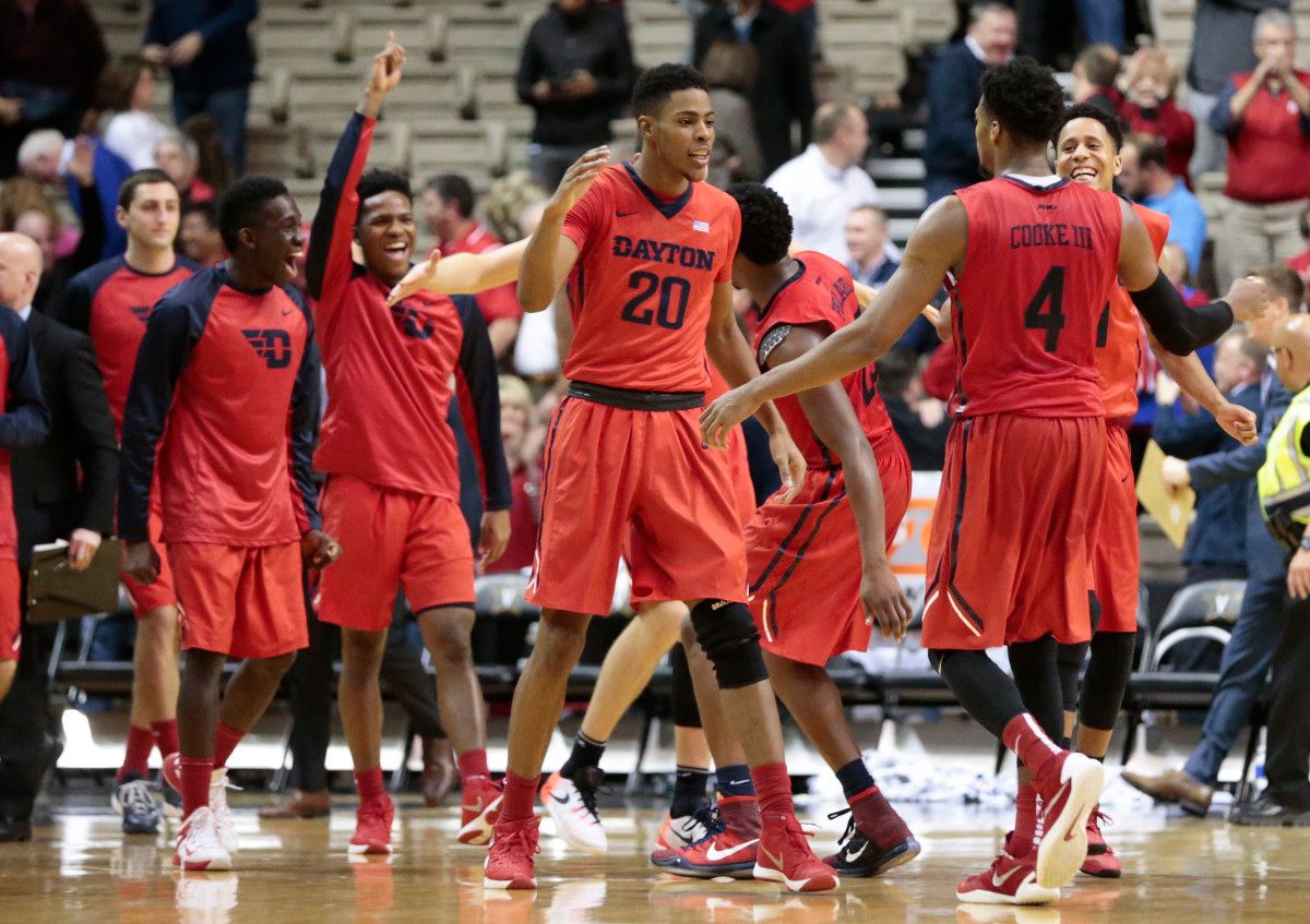 Pollard scores 21 as Dayton upsets No. 21 Vanderbilt 72-67 - Sports ...