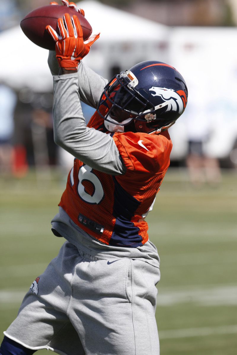 Stewart backs up his words, anchors Denver's secondary - Sports Illustrated