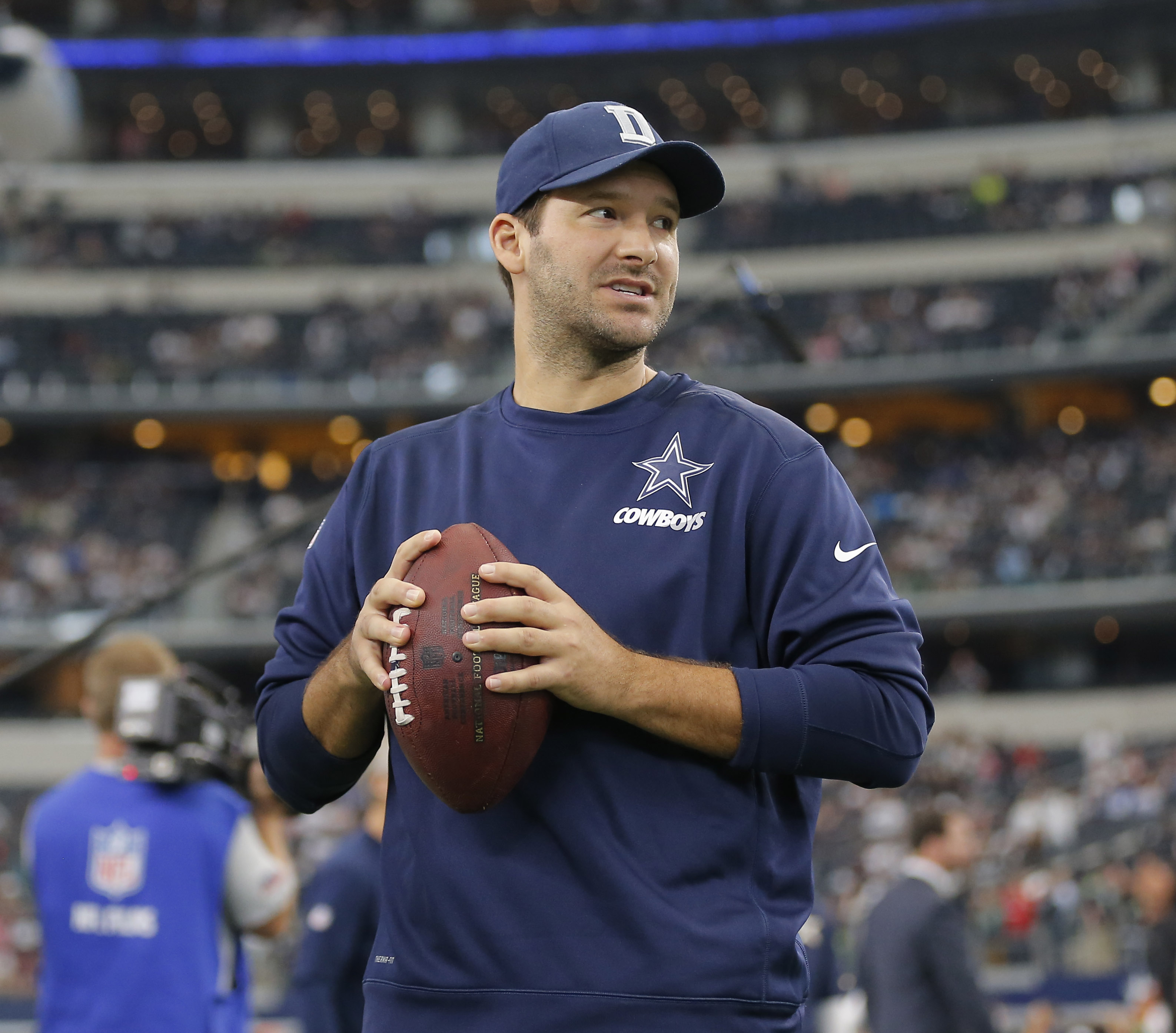 Cowboys QB Tony Romo eager to play with Miami a possibility - Sports ...