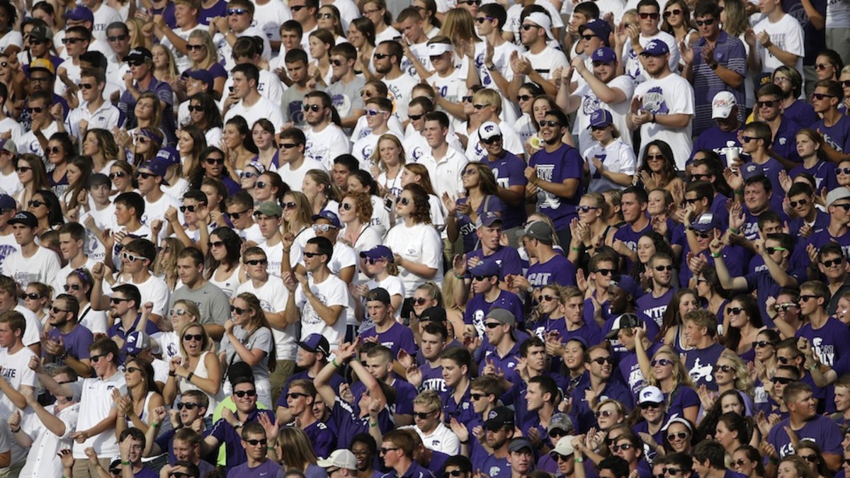 Kansas State football: Fan raises $10,000 in a day to pay fine - Sports ...