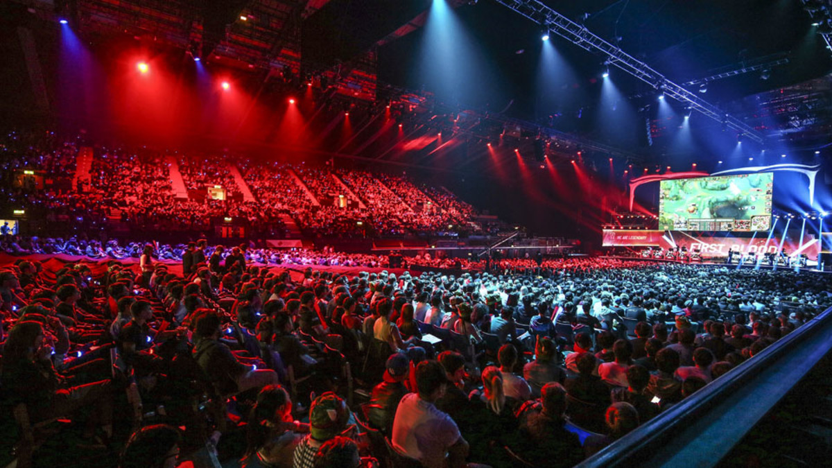 Inside the world of competitive video gaming, e-sports - Sports Illustrated