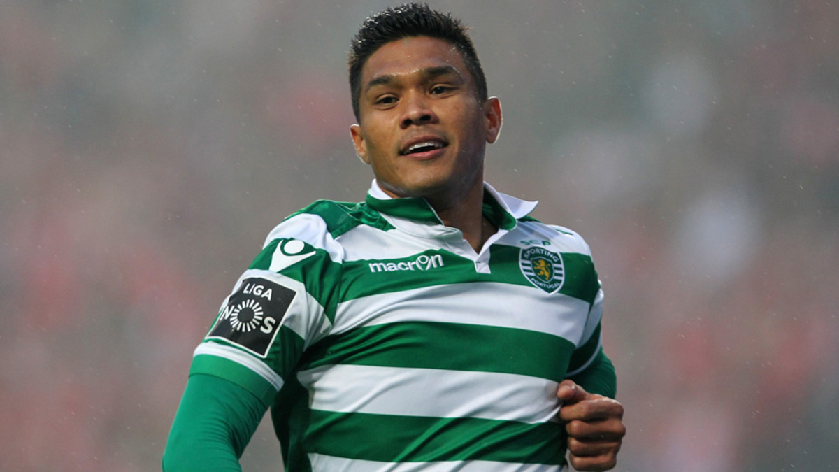 Gutierrez scores, tries to write with referee spray to celebrate ...