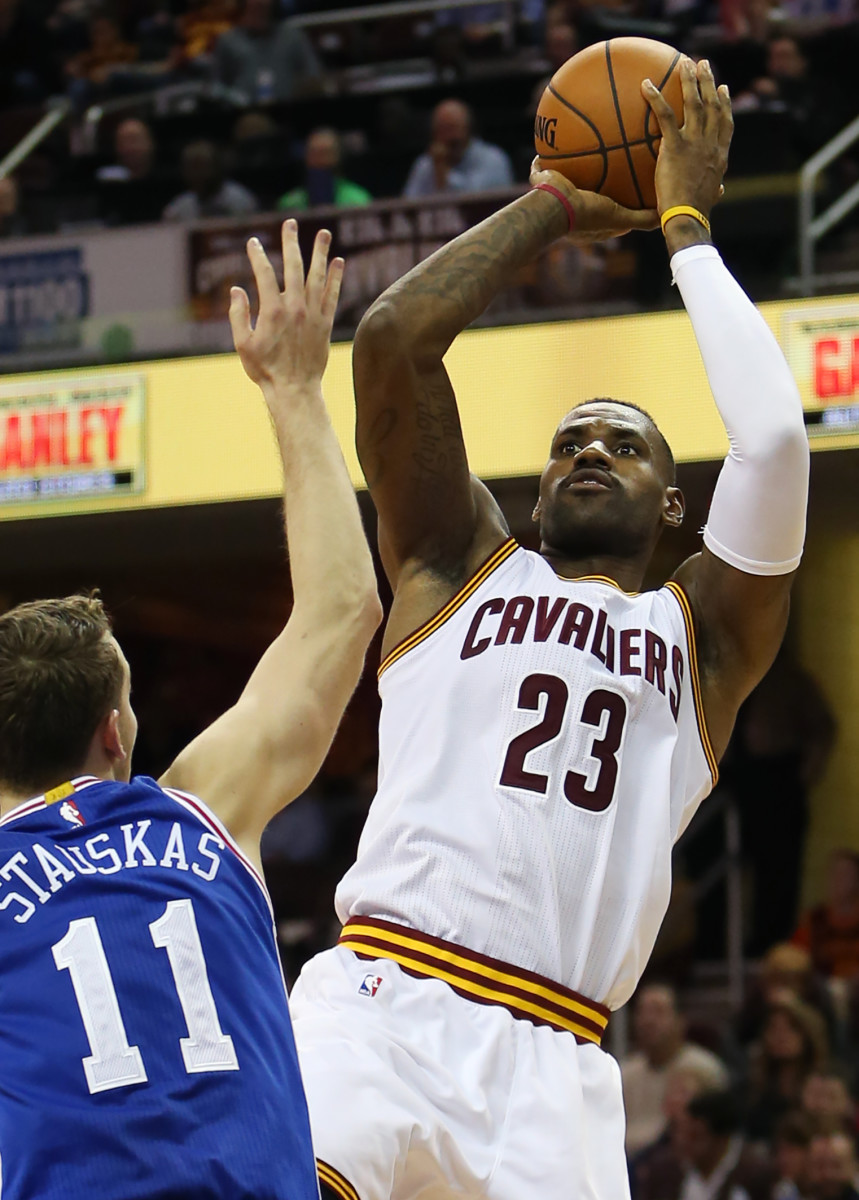 LeBron James to play against Pacers despite quad injury - Sports ...