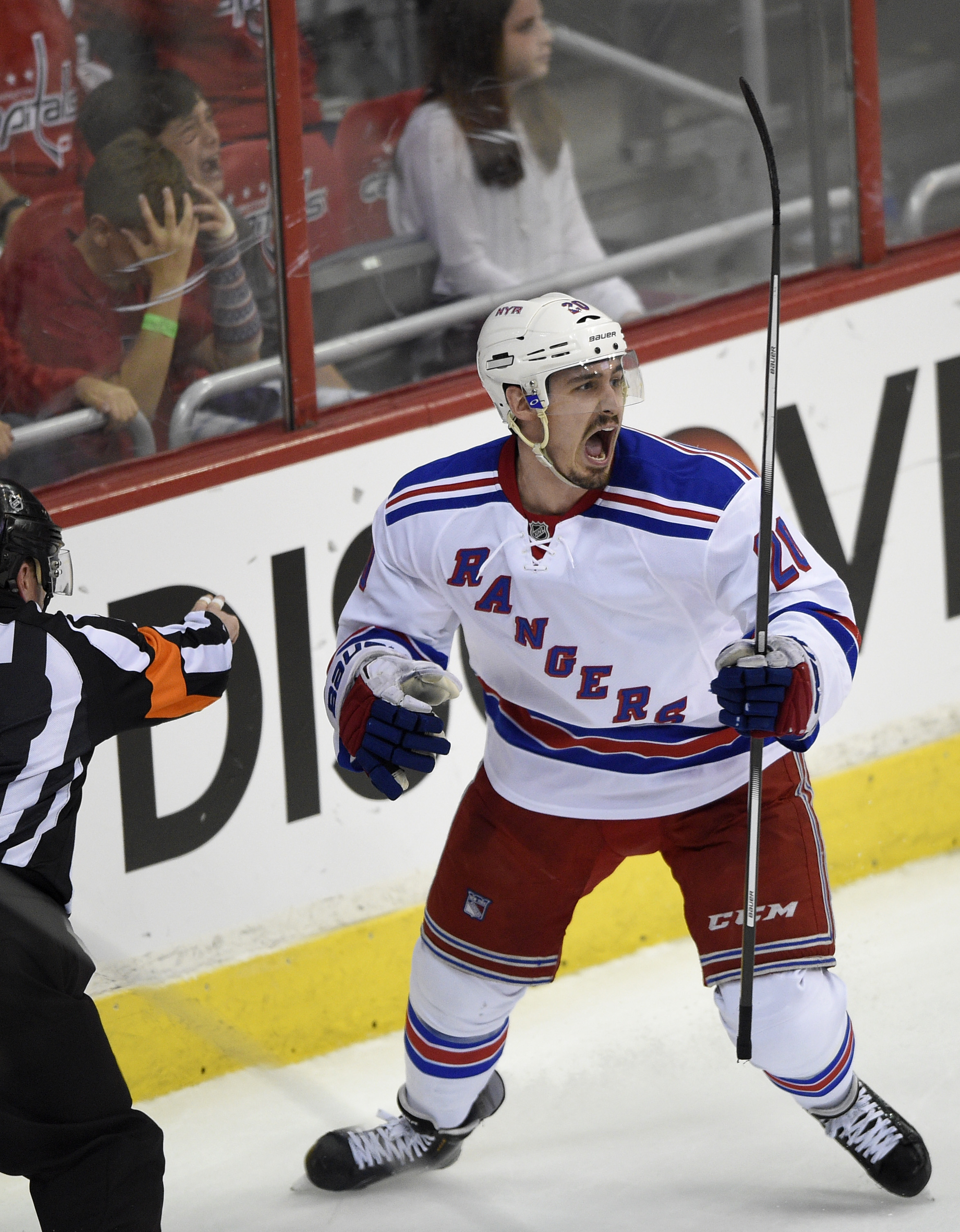 Chris Kreider leading Rangers' comeback vs. Capitals - Sports Illustrated