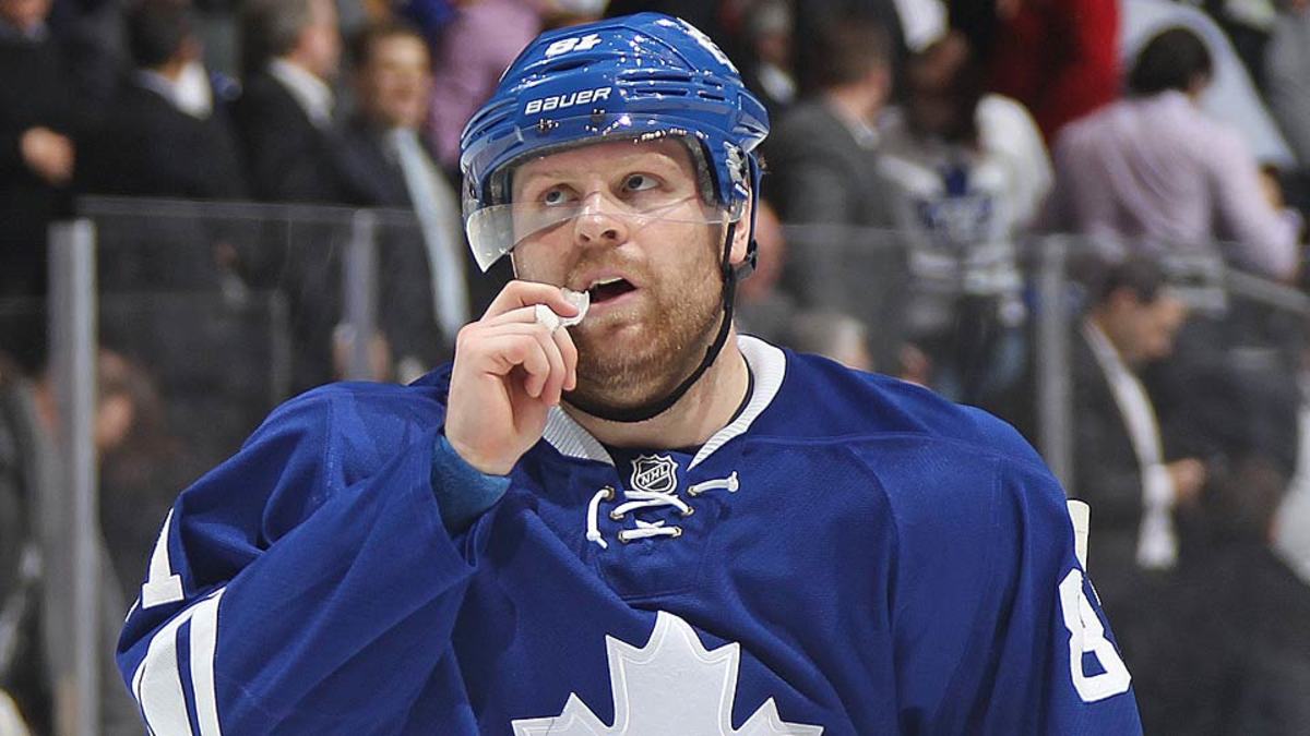 Apathetic Phil Kessel in Maple Leafs doghouse; more news, notes ...
