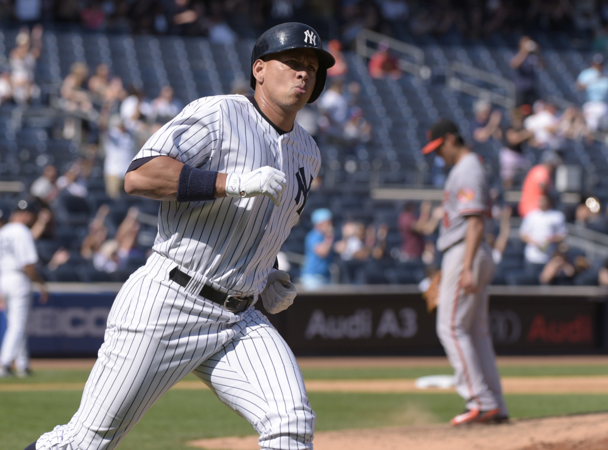 A-Rod reaches 30 HRs for 15th season, ties Aaron for record - Sports ...