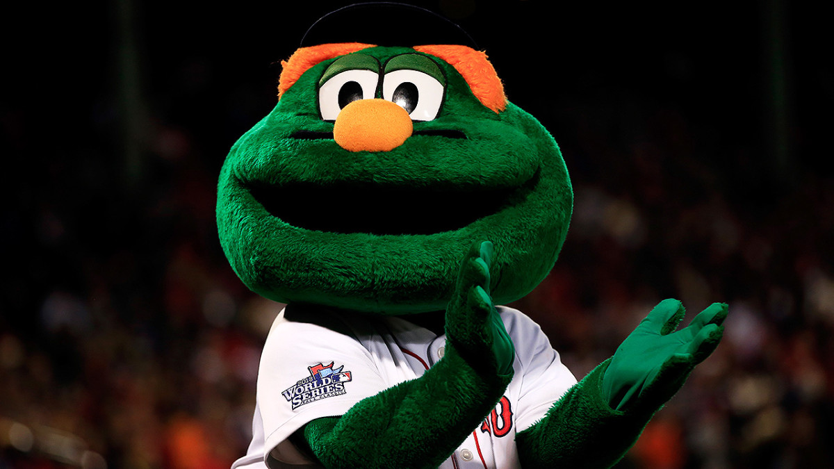 How many green mascots can Rob Corddry identify? - Sports Illustrated