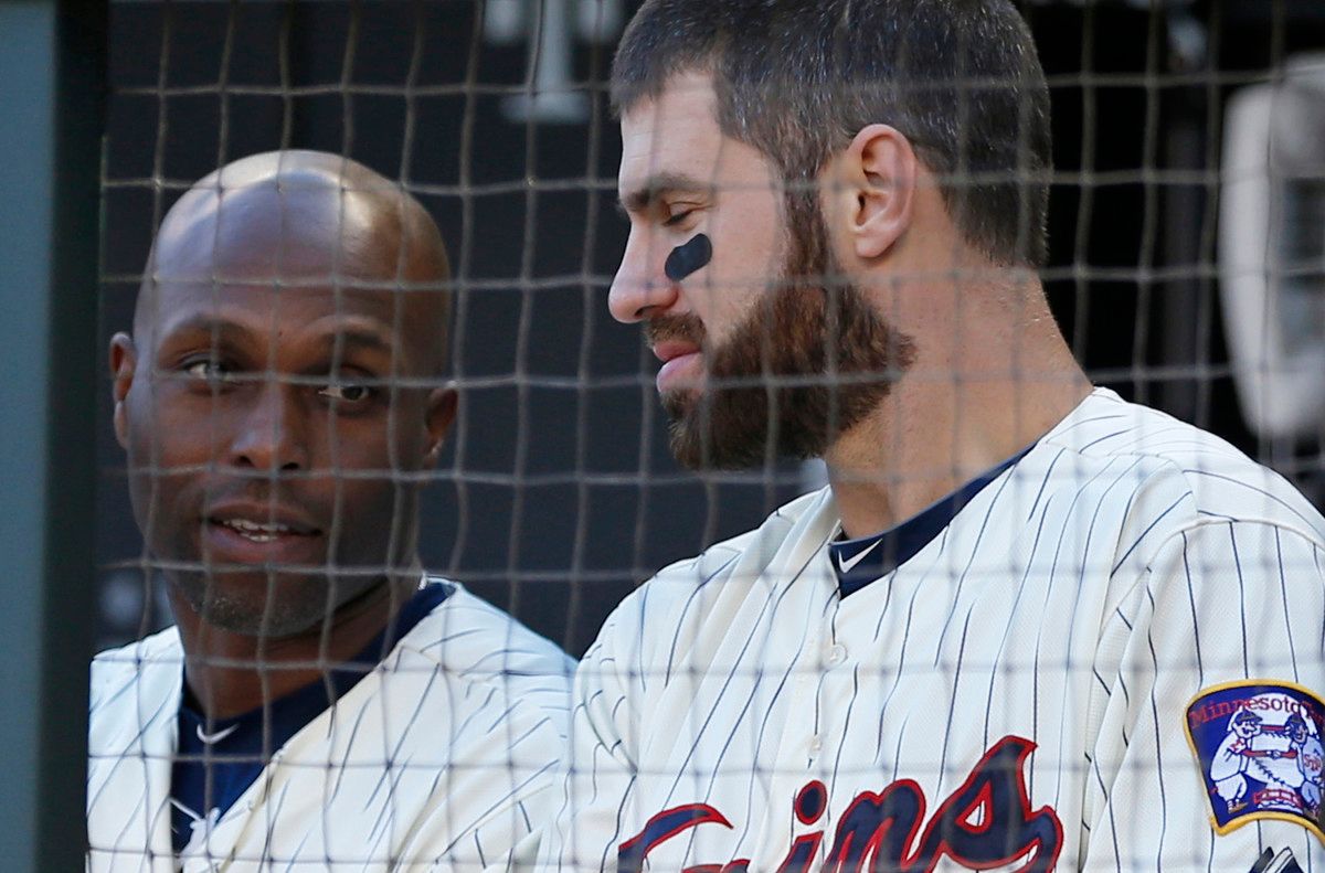 Twins GM: Mauer can be a .300 hitter again, will play 1B - Sports ...