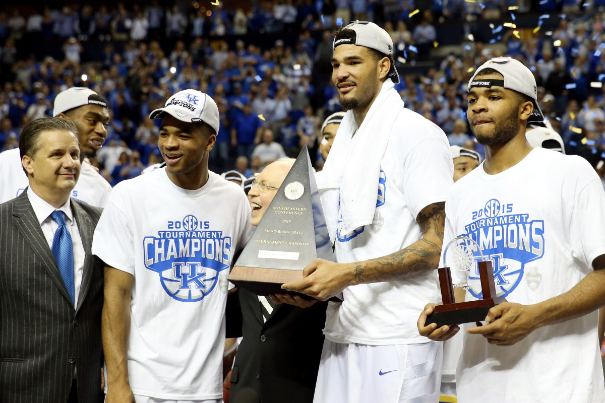 Kentucky beats Arkansas 78-63 in SEC tournament, 34-0 on season ...