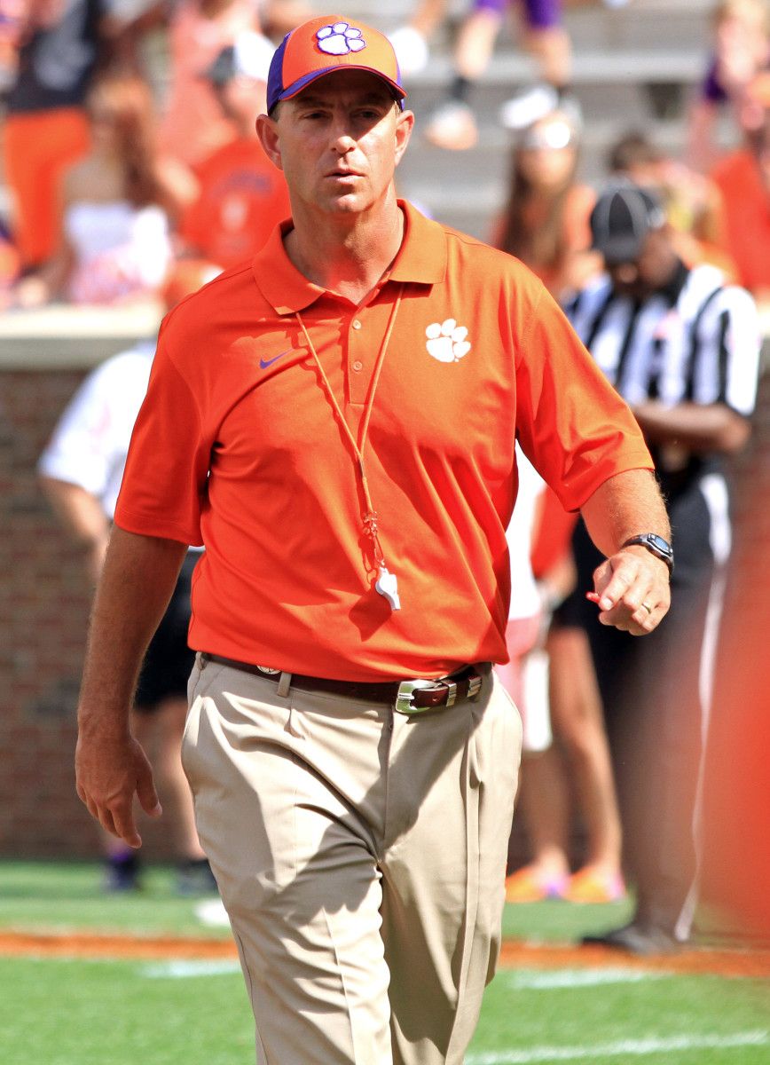 Clemson enters season with revamped defensive line - Sports Illustrated