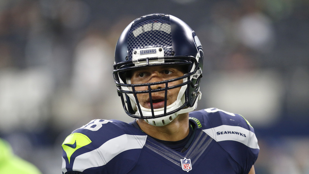 Video: Seattle Seahawks TE Jimmy Graham makes bobbling grab - Sports ...