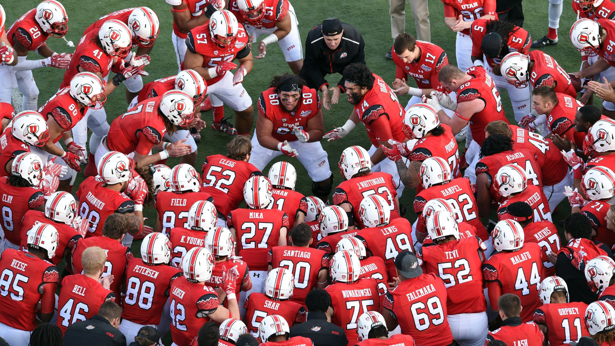 Utah football: Utes unveil throwback uniforms for homecoming game ...