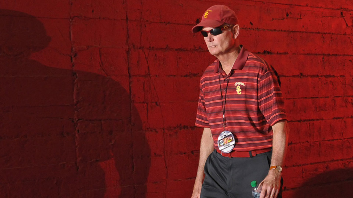 USC football: President Max Nikias backs AD Pat Haden - Sports Illustrated