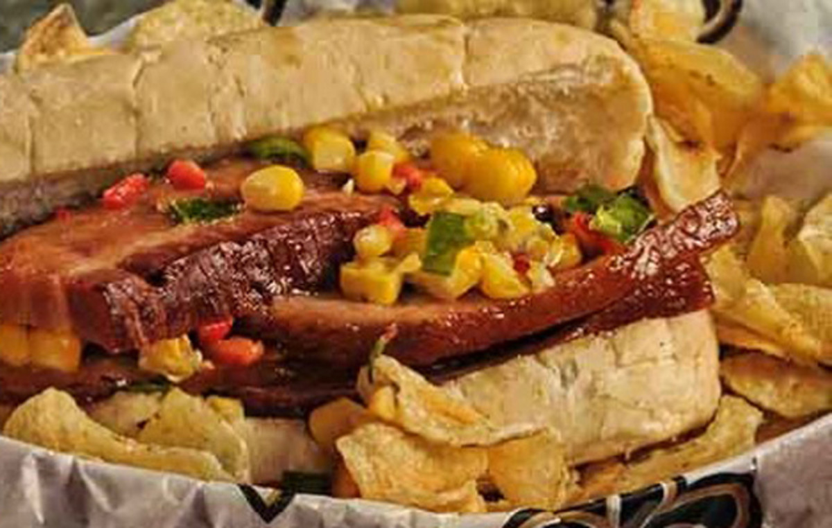 NFL stadium food: Craft beer, local flavors top trends - Sports Illustrated