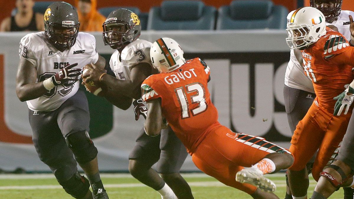 Miami football: Marques Gayot taken to hospital after collision ...