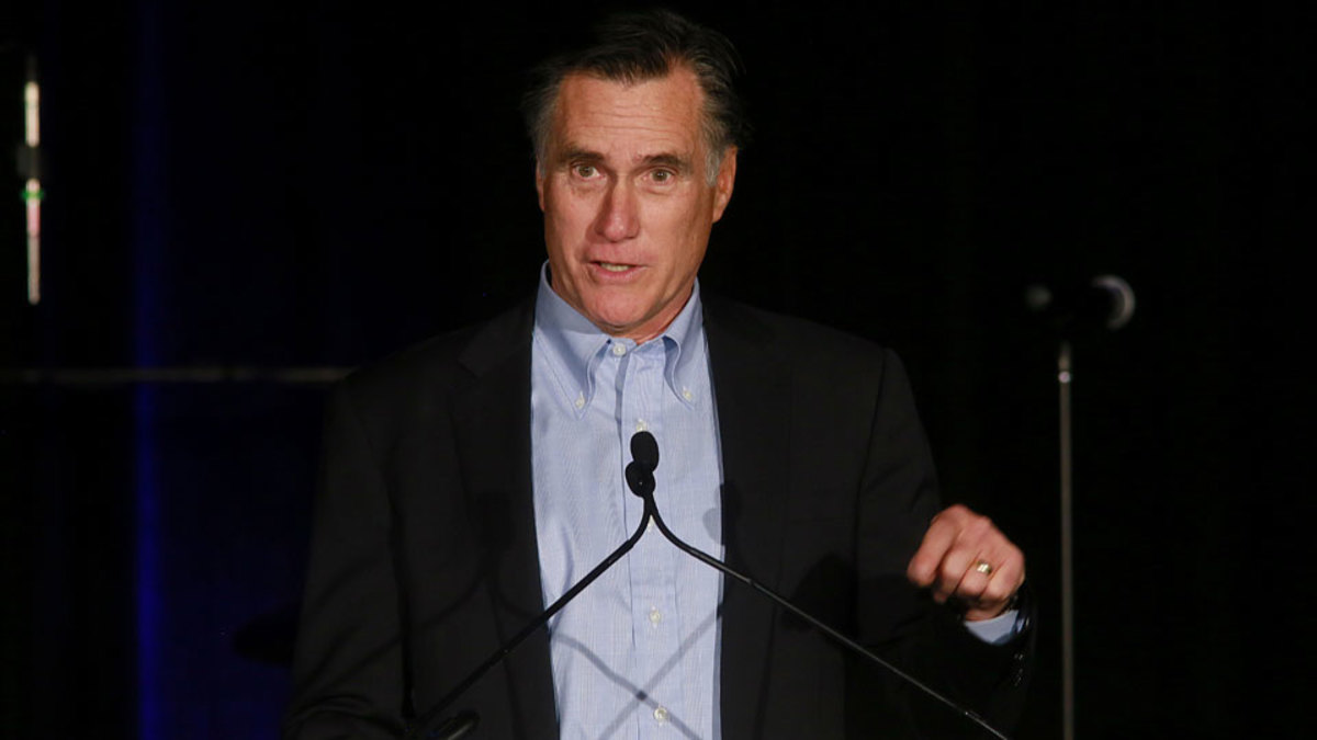 Mitt Romney vs Evander Holyfield charity boxing match scheduled ...