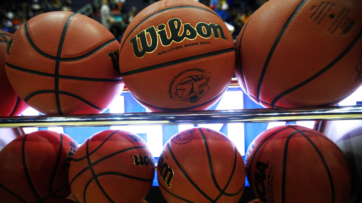 Buffalo hires Nate Oats to replace Bobby Hurley - Sports Illustrated