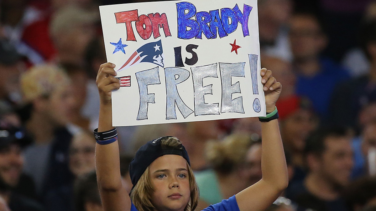 Tom Brady: New England middle school named after Patriots QB - Sports ...