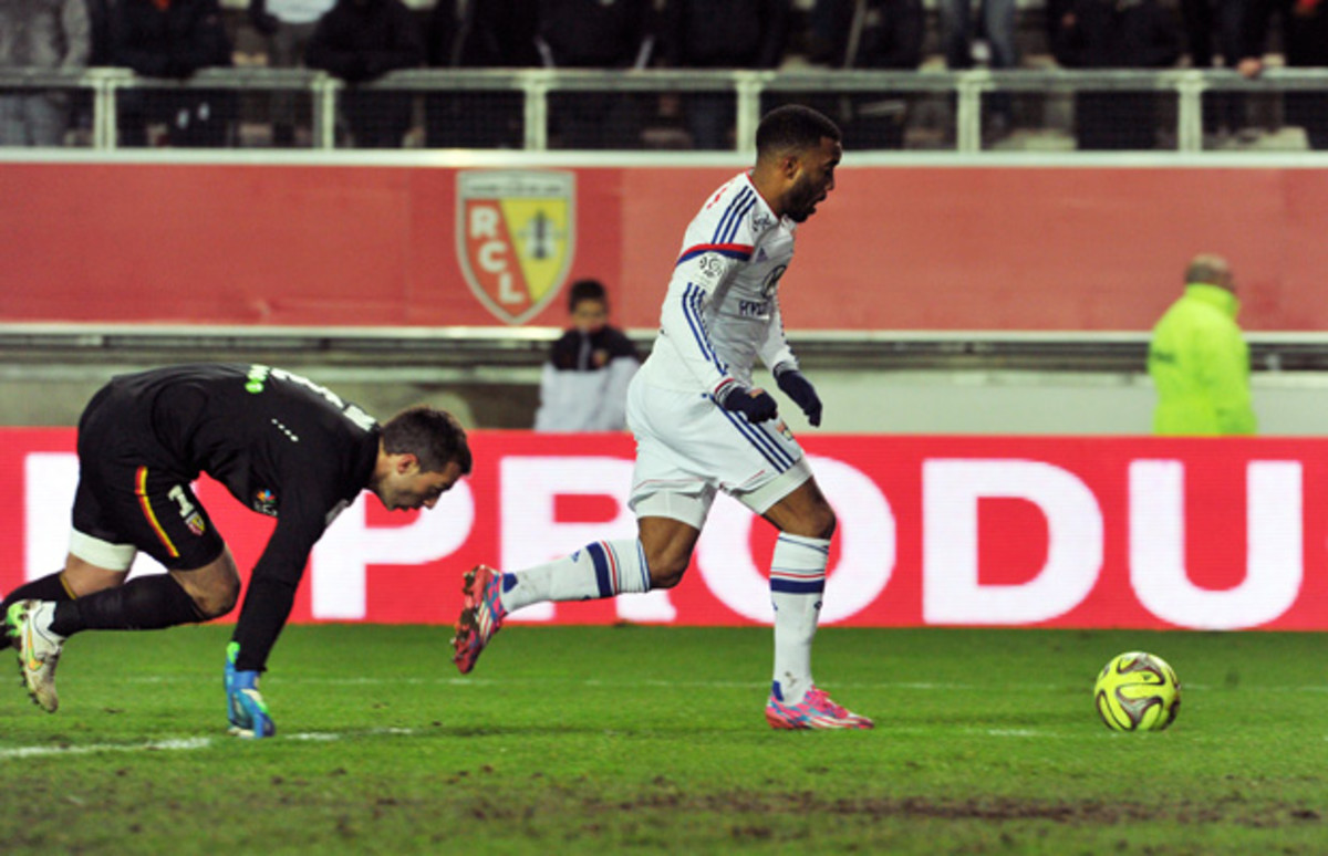 Ligue 1: Lyon puts pressure on title rivals with win over Lens - Sports ...