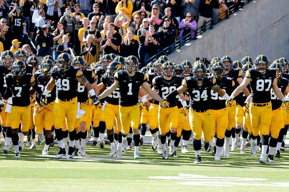 Unbeaten Iowa: Desmond King, C.J. Beathard and Iowa won't lose - Sports ...
