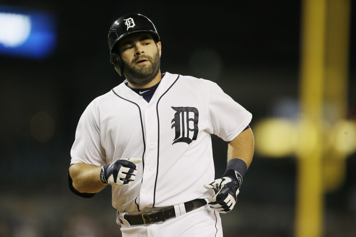 Catcher Alex Avila and White Sox reach $2.5 million deal - Sports ...