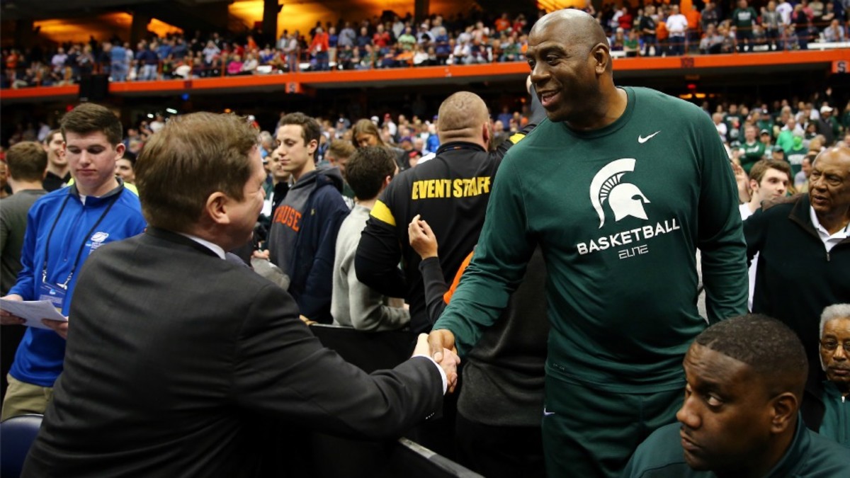 Michigan State’s Magic Johnson statue vandalized - Sports Illustrated