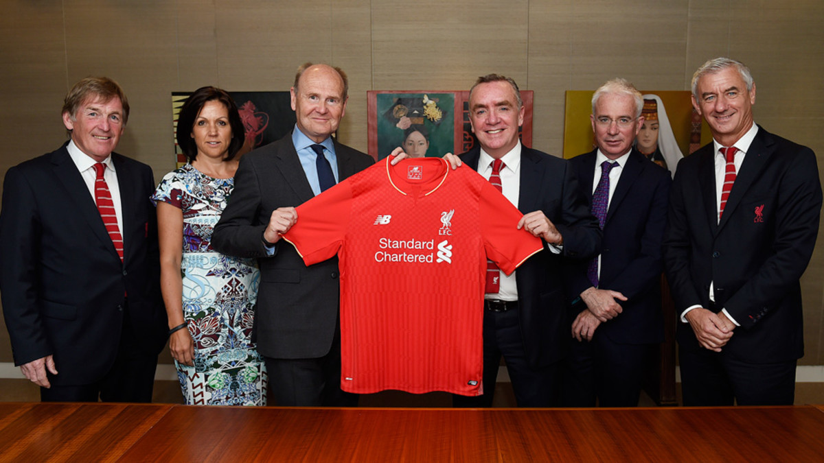 Liverpool signs new jersey sponsor deal with Standard Chartered ...