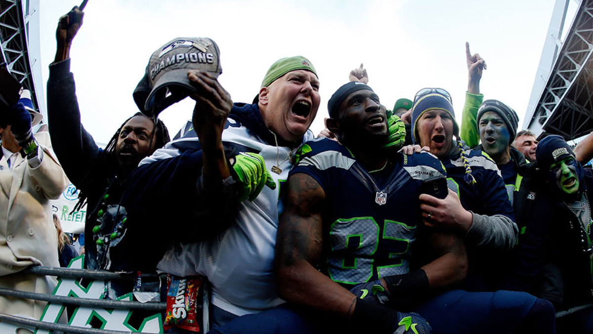 Sad Seattle Seahawks fans leave game early, immediately regret it ...