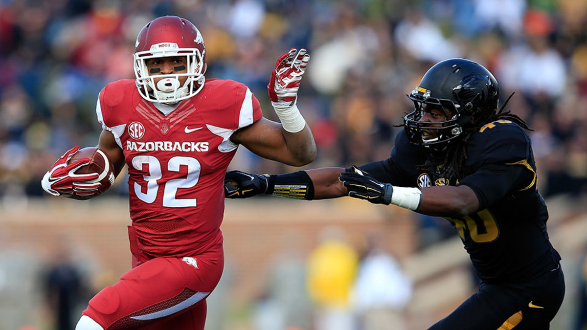 Arkansas football: Jonathan Williams sidelined with foot injury ...