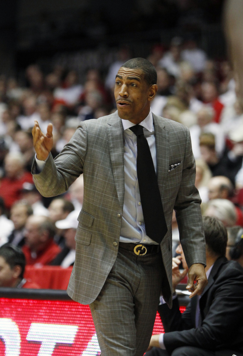 Ollie says he has no plans to leave UConn - Sports Illustrated