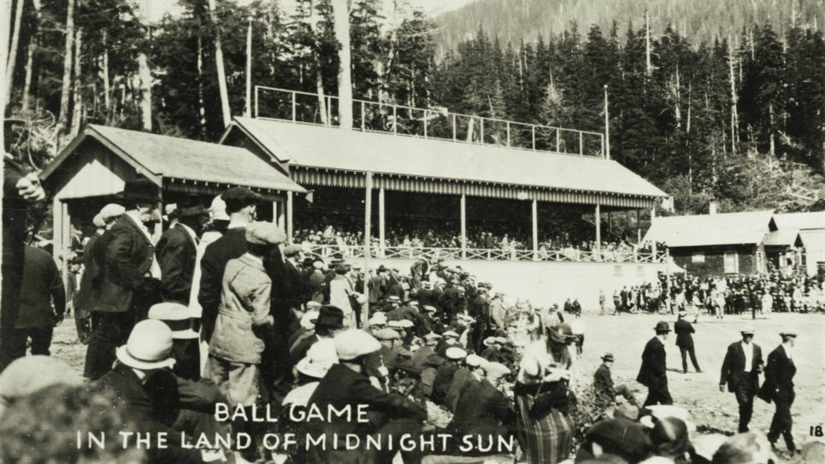 Summer begins with Midnight Sun Game for Alaskan team - Sports Illustrated