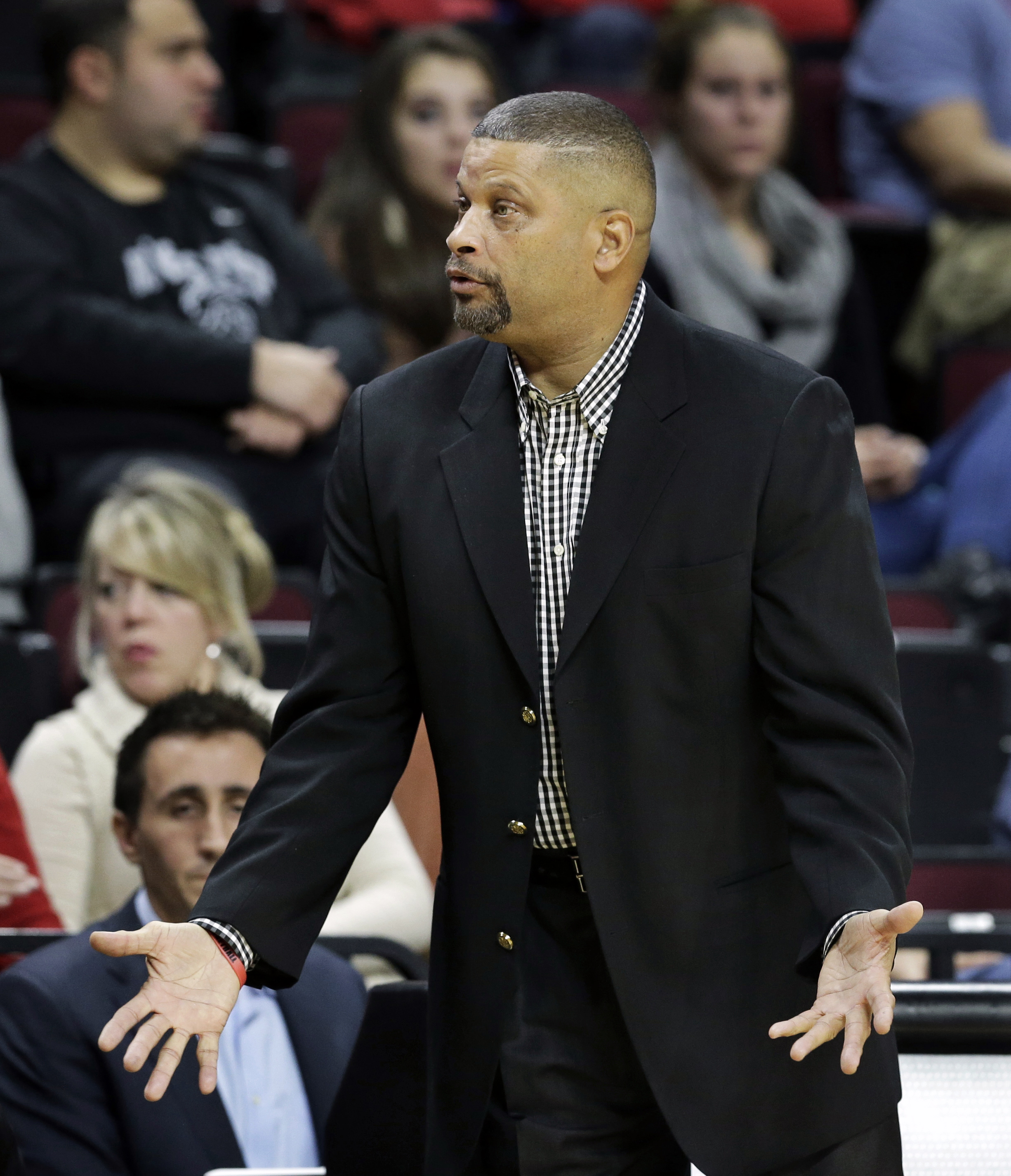 Rutgers defeats Howard 82-70 - Sports Illustrated