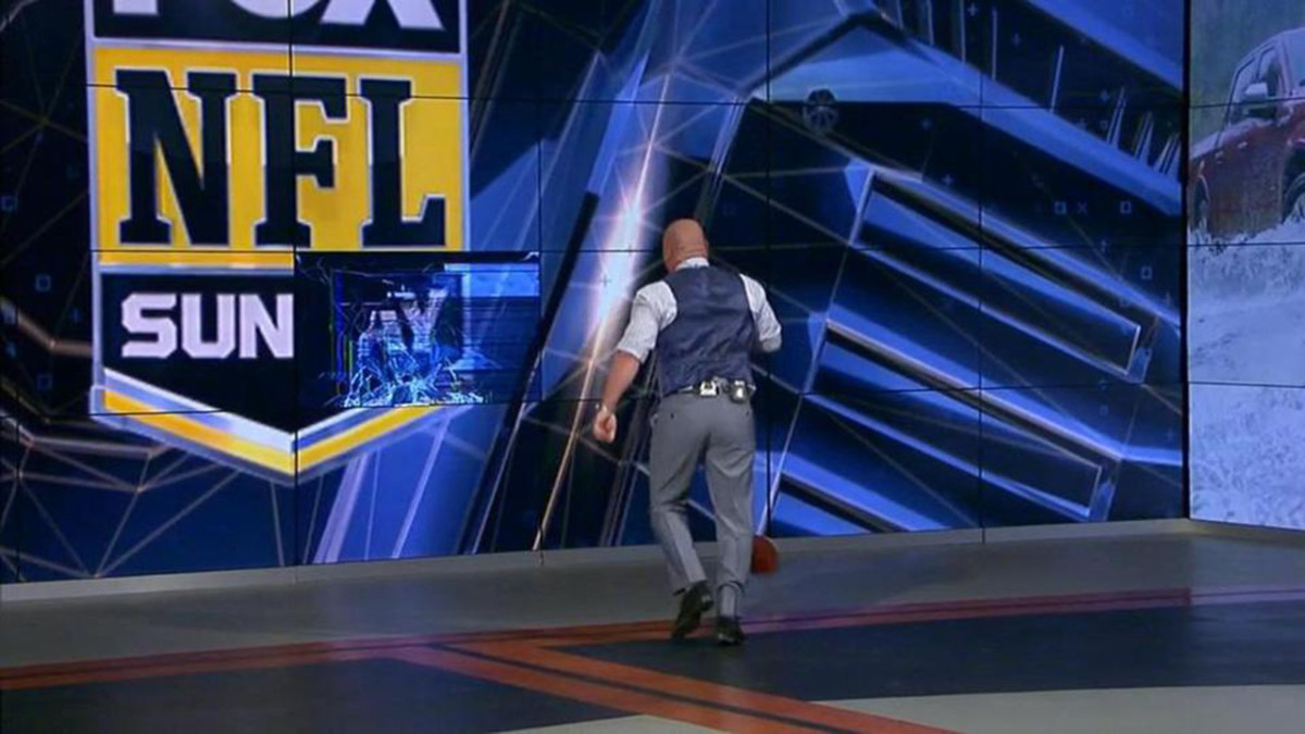 Watch: Alex Rodriguez throws football on FOX set, breaks screen ...