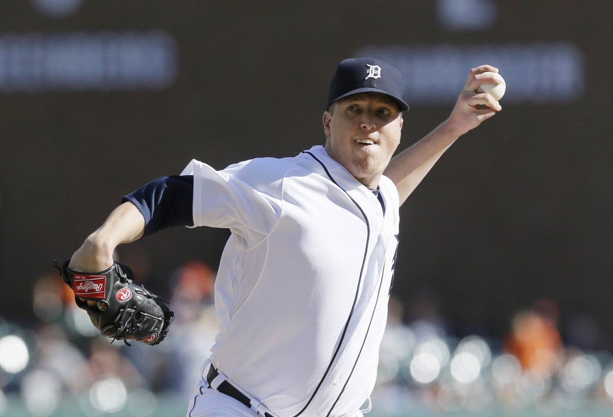 Indians sign pair of left-handed relievers - Sports Illustrated