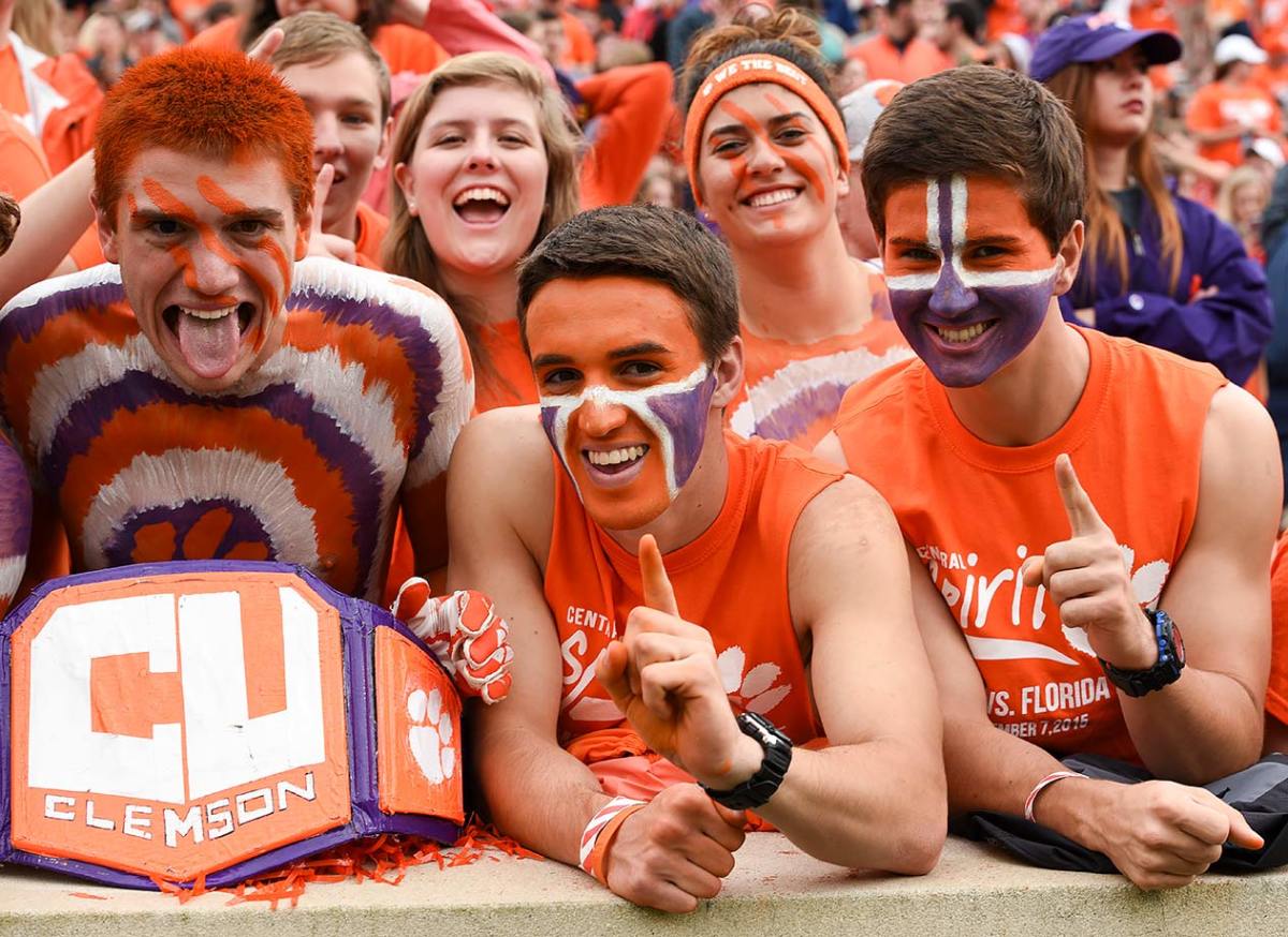 College Football Superfans, Week 10 - Sports Illustrated