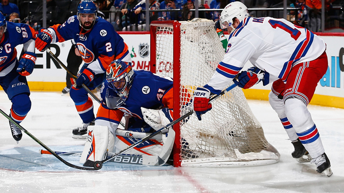 New York Islanders top New York Rangers in shootout at Barclays ...