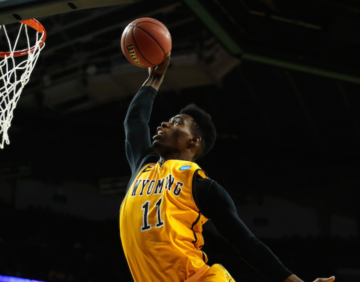 Derek Cooke Jr.'s dunk that wasn't, Alison Brie: Hot Clicks - Sports ...