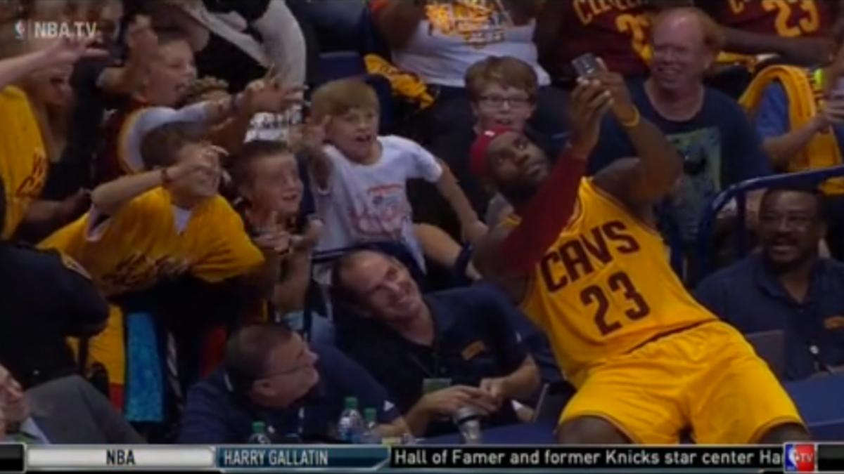 LeBron James: Selfie with fans during Cavaliers preseason game - Sports ...