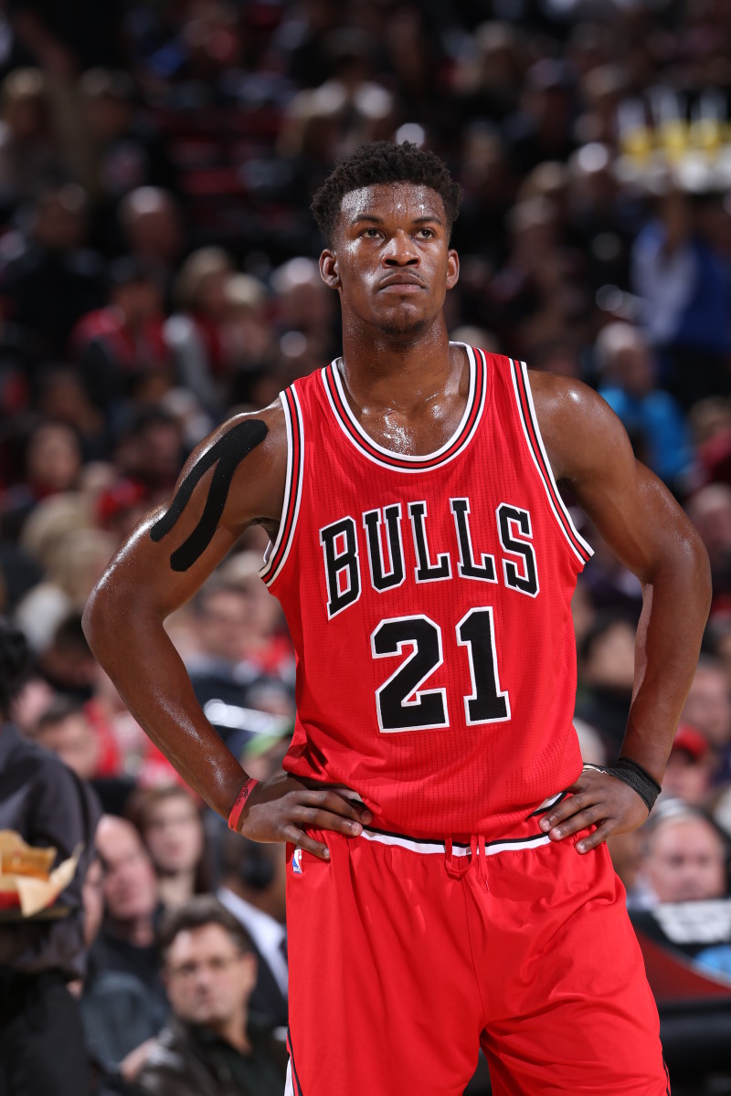 Jimmy Butler injury: Chicago Bulls G (shoulder strain) day-to-day ...