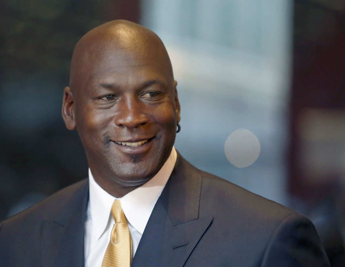 Michael Jordan, Jewel-Osco reach settlement over use of name - Sports ...