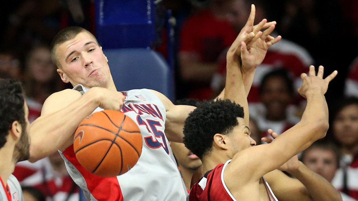 Arizona basketball: Kaleb Tarczewski out 4-6 weeks with foot injury ...