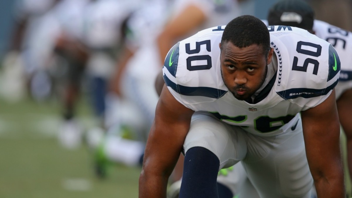 Seattle Seahawks’ K.J. Wright proposes in Boeing factory - Sports ...