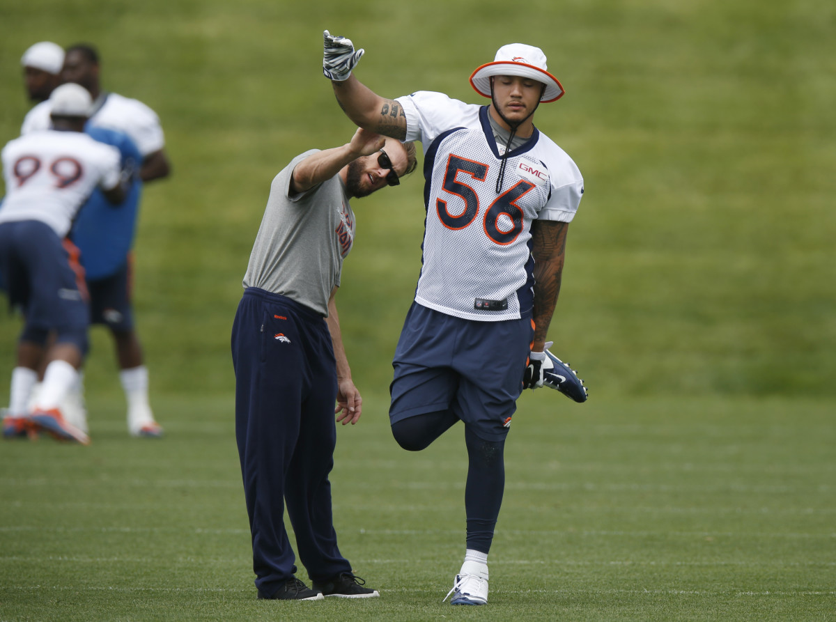 Shane Ray turns Broncos' pass-rushing duo into a trio - Sports Illustrated
