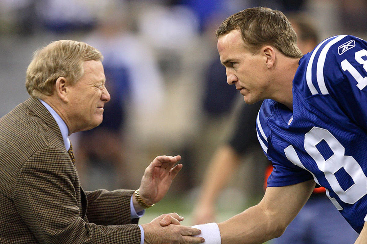 Bill Polian, Ron Wolf picked as Pro Football Hall of Fame finalists ...