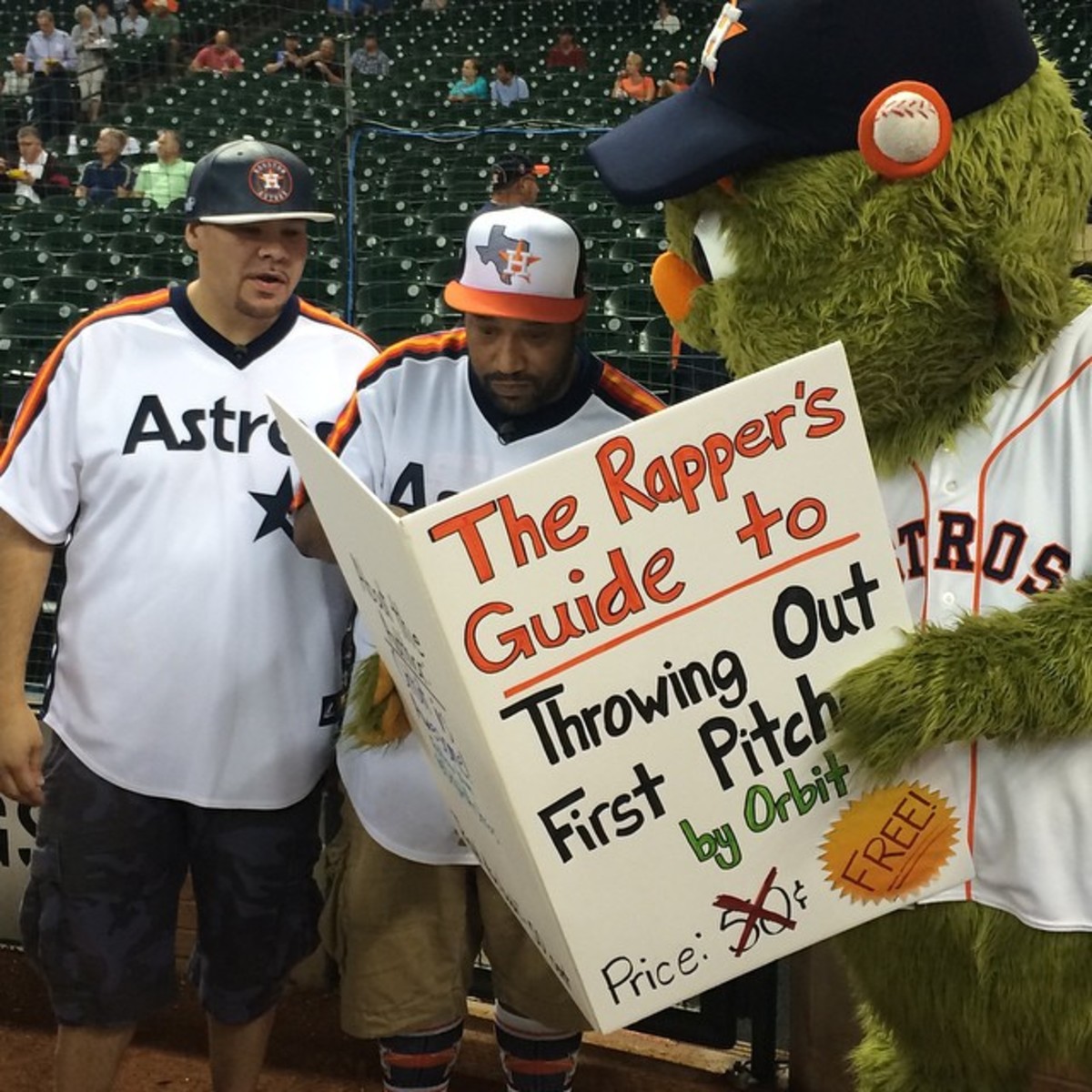 Hot Clicks: Rapper's Guide To Throwing Out First Pitch - Sports Illustrated