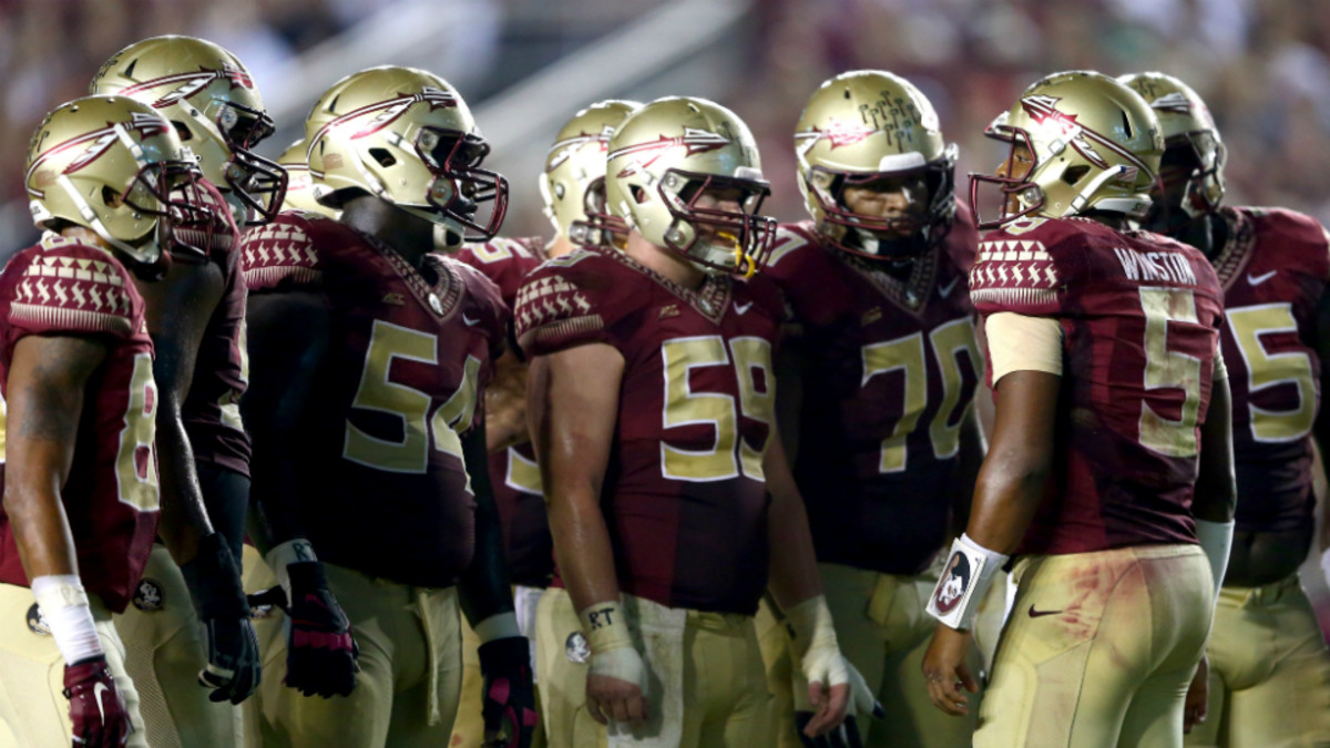Watch: In inspiring moment, Florida State Seminoles help fan walk ...