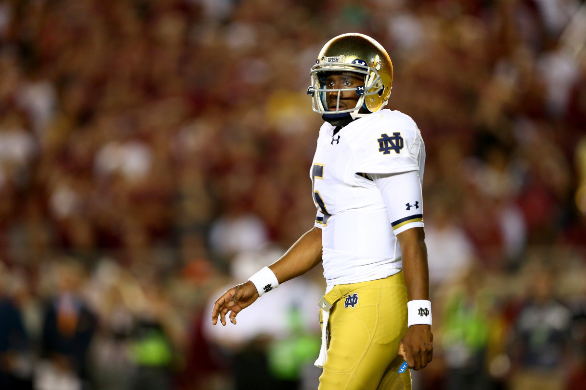 Notre Dame bowl game: Brian Kelly will play two quarterbacks, Everett ...